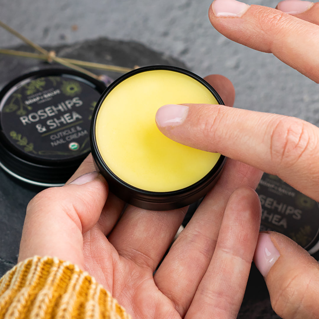 Bio-Hautpflege für Hände und Füße – | Chagrin Valley Seife und Salbe | Chagrin Valley Seife ...